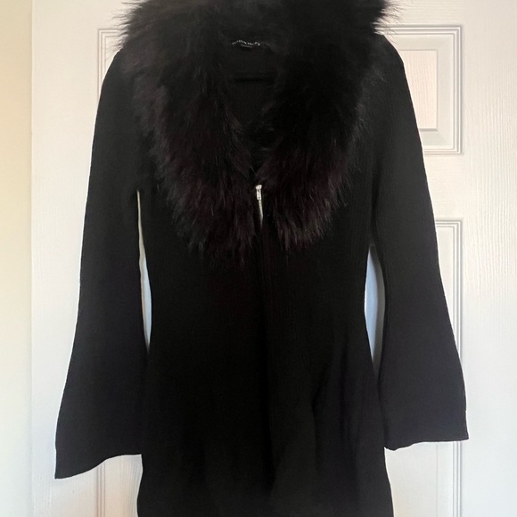 Boston Proper | Sweaters | Boston Proper Black Knit With Faux Fur Trim ...